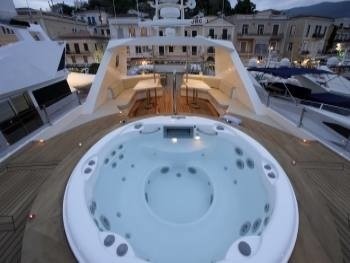 Yacht CORVUS, Halkitis Shipyard | CHARTERWORLD Luxury Superyacht Charters
